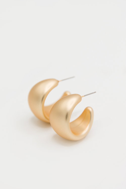 Matte Gold Gradual Hoops - Jewelry - Accessories - The Blue Door Boutique