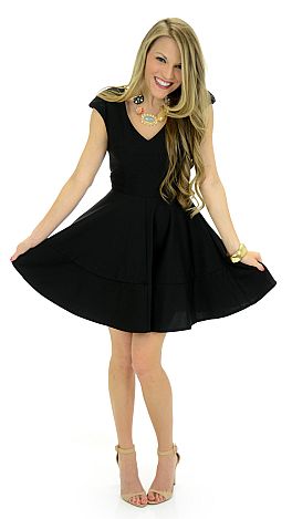 A-List Dress, Black - The Blue Door Boutique