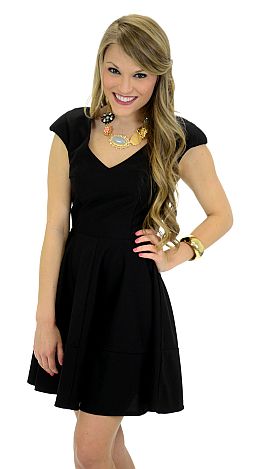 A-List Dress, Black - The Blue Door Boutique