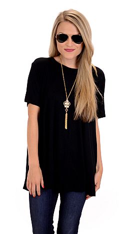 Basic Jane Top, Black - Tops - The Blue Door Boutique